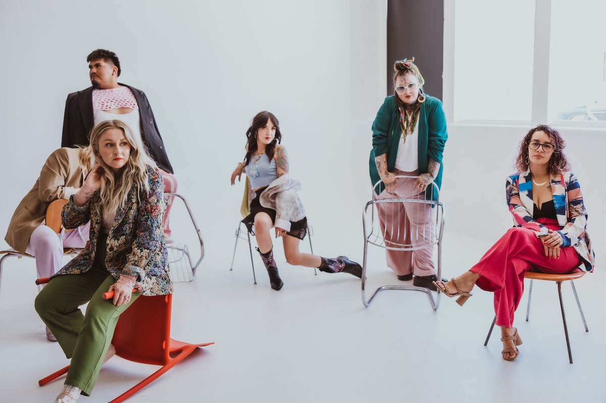 Professional Bleach-Outs & Vivid Hair Color | Lavish Hair Lounge